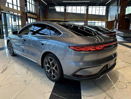 BYD HAN 2024  Arenda s vikupom
