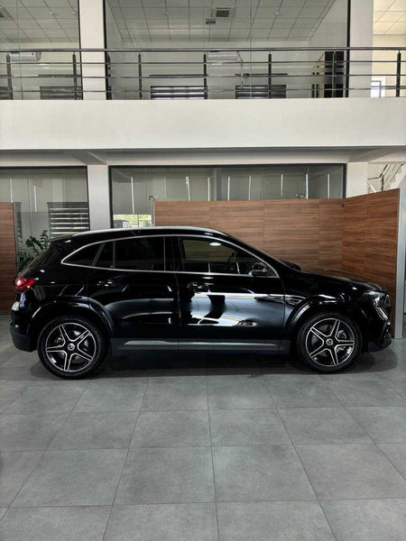 Mercedes Benz GLA 250 - 4MATIC
