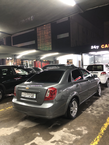 Lasetti 1.6 Sotiladi