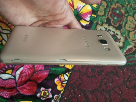 Samsung Galaxy J5 2016