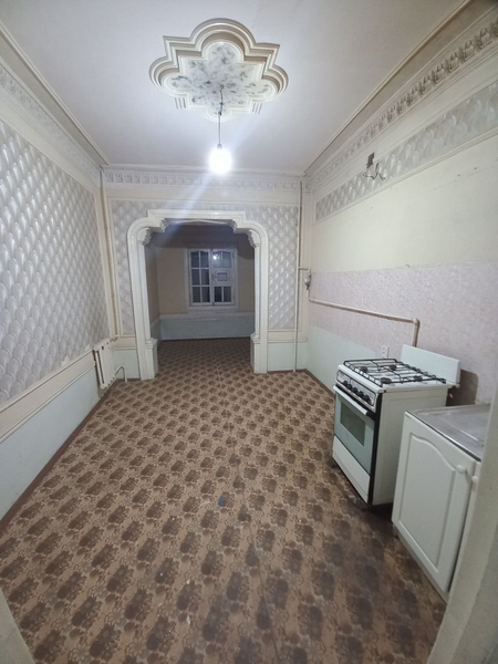 Срочна 3 хоналиг 3 этаж 115 \\nКв Сотилади уй евро тамирланган иккитараф