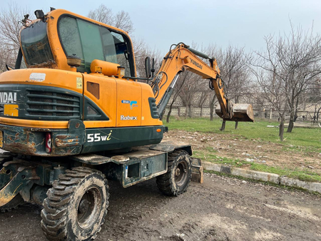 Экскаватор HYUNDAI ROBEX-55W