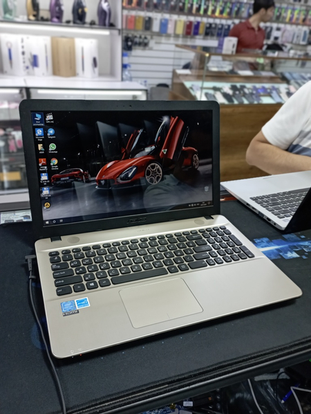 Ноутбук в идеальном состояние! Asus x541 N4200 4/512ssd