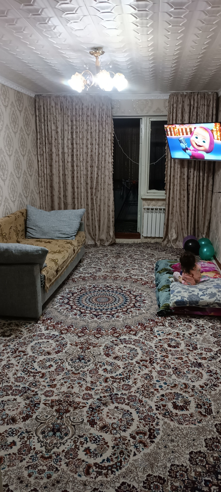 Продам в 3тим 2х ком на 2етаже остановка Ахил