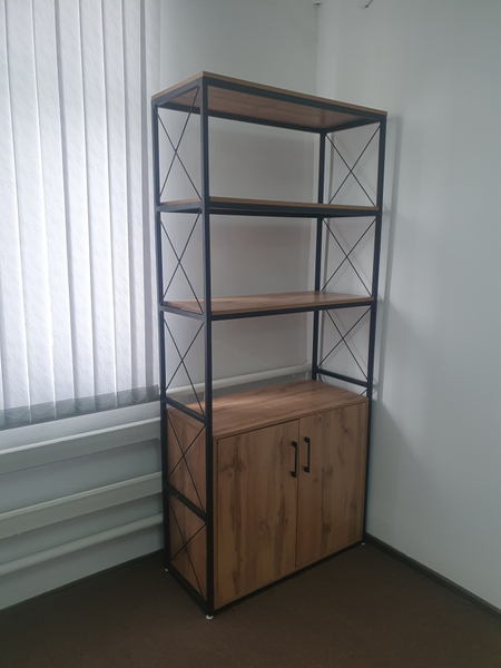 Loft stelajlar xarxil turda