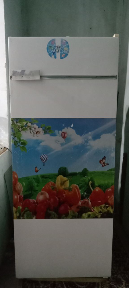 Холодильник сотилади. Российская