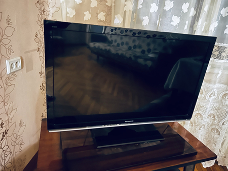 Продаю телевизор Panasonic