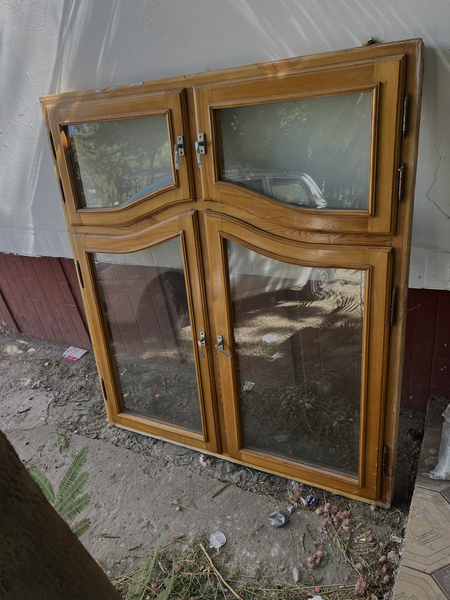 Срочно продается деревяные окна договариваться можно