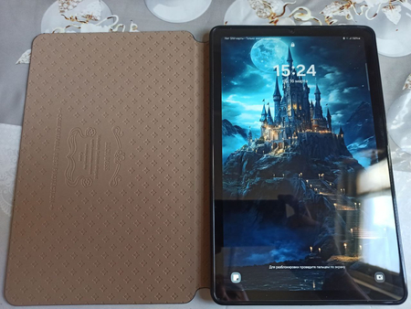 Samsung tab s6 lite .