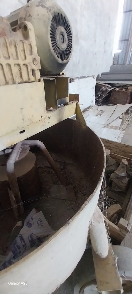 Beton meshalka va qolipi bilan sotiladi