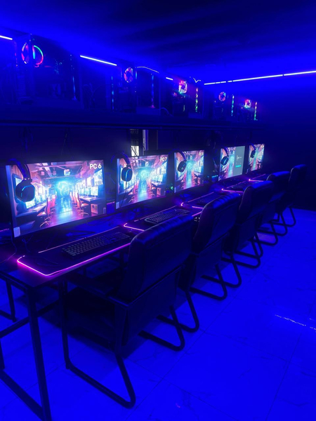 Таййор Бизнес СотиладиGame Club Sotiladi