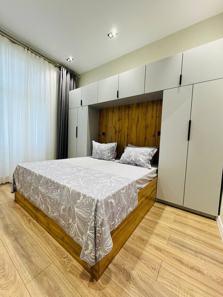 Новомосковская 2/3/4 кирпич  50м²   1*3м²