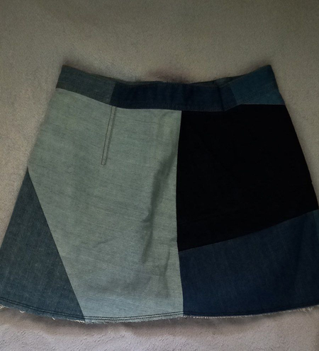 Продам новую джинсовую юбку ZARA