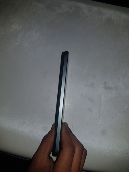 Vivo 17 s sotladi