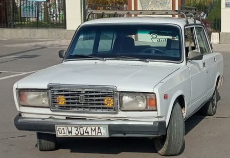 Vaz2107 arzonga beriladi