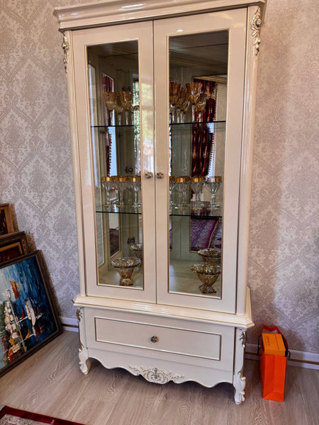 Mebel stol stuli bn sotiladi