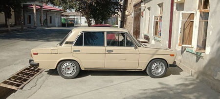2106 mashina sotiladi.