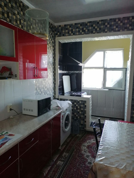Продается квартира Карасу 4, 3/9/9