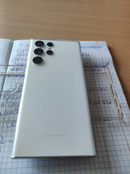 Samsung s22 ultra, elonni uqip keyin tel qililar