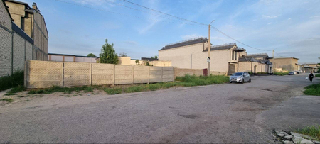Продается 5 соток участка в махалле Ок тепа, Юнусабад 17, конечка