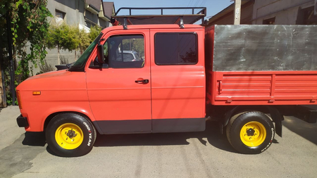 Продаётся Ford Tranzit