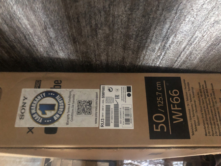 Продаю телевизор Sony Bravia 50