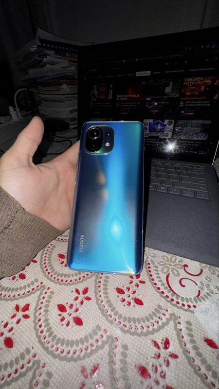 Xiaomi 11 flagman