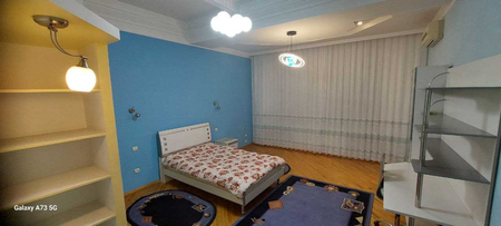 Сдаётся в аренду 4/5/5. Общие площадь 240 кв.м,  ул. С. Азимова