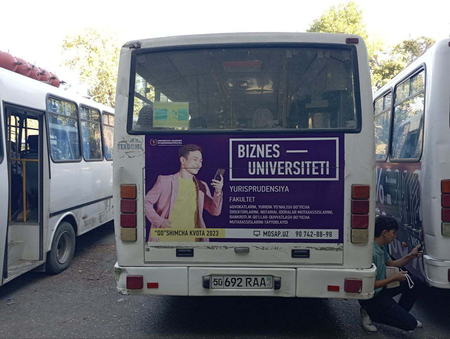 Avtobuslar tashqi qismida reklama/Реклама на Автобусах снаружи