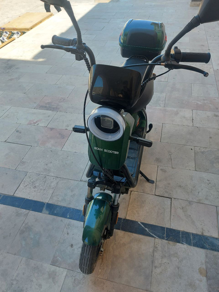 Elektro Skuter tezda Sotiladi Xoladi Ideal