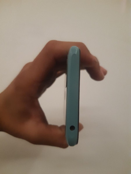 Smartfon poco C40