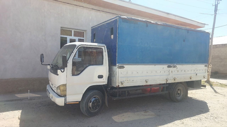 Isuzu сотилади холати яхши
