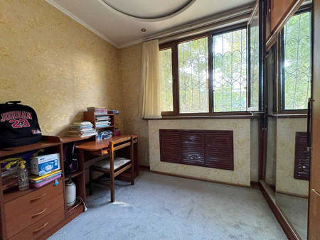 СРОЧНО Продается 3 ком квартира Водник 1 массив 77 серия кирпичный дом
