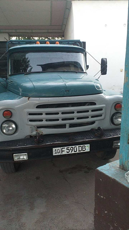 Zil  MMZ sotiladi