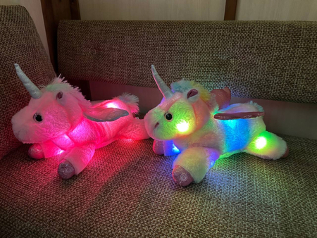 Мягкая игрушка единорог очень красивая