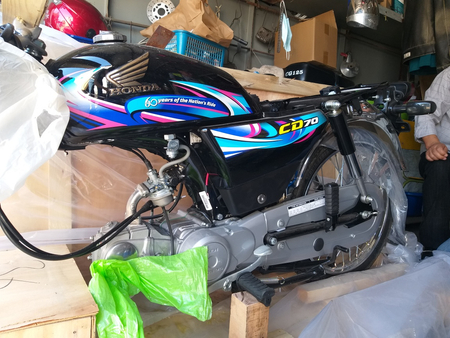 Продаётся мопед HONDA CD-70 НОВЫЙ