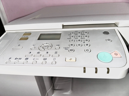 Canon IR 2318 A3 A4 Farmat 3/1 Printer Idyal xolatda Kam ishlagan