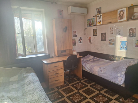 Лисунова м-в ул.Асалабад-1 продаю 3-к.77серия