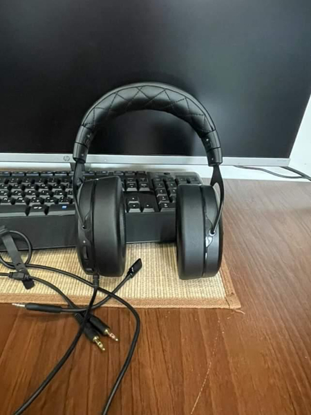 Наушники corsair