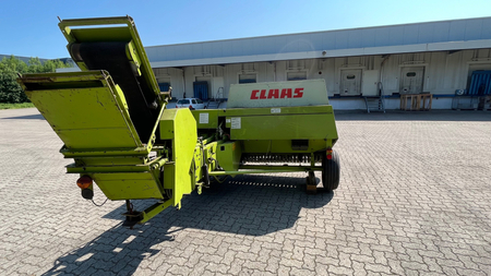 Claas Markant 65, Prespodborchik Case , Claas John Deere Belarus