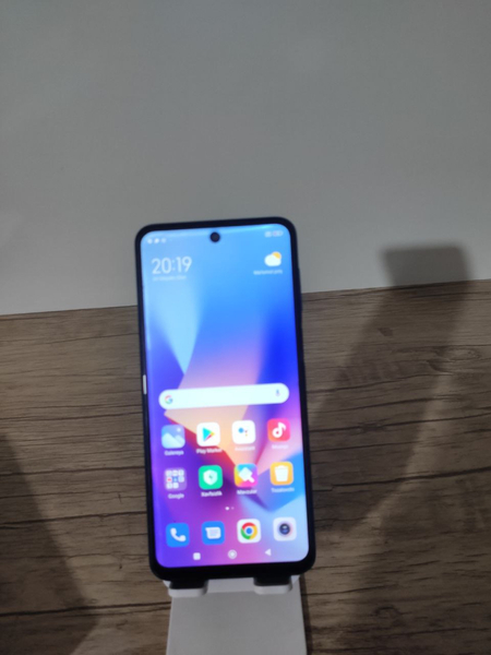 Redmi 9c sotiladi