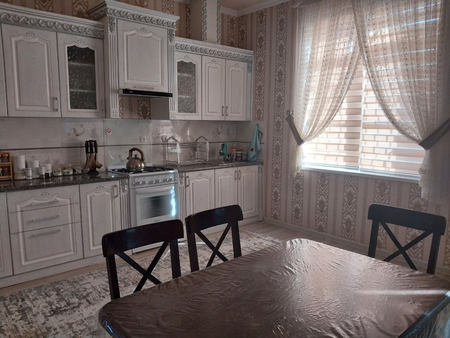 Срочно продаётся катедж 5 комнат 6 сотих угловая сельске ор тахта база