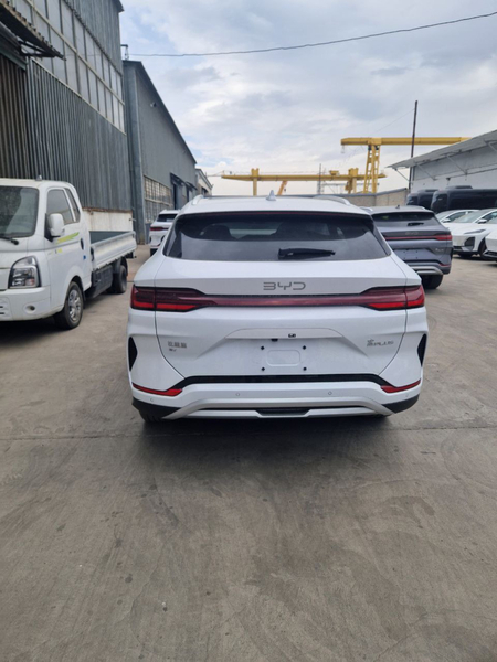 Byd chempion restayling 26.000$ naxd kredit
