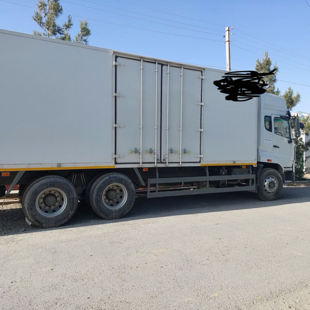 Howo V5 yangi srochna sotiladi