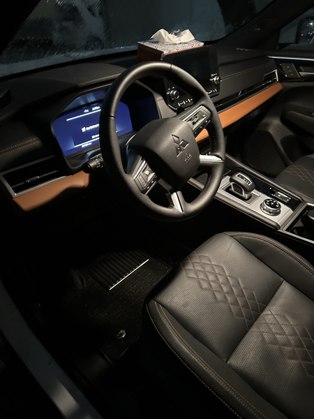 9D polik / коврики для Mitsubishi Outlander