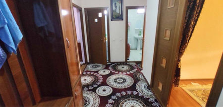Mikrarayon Arkaga srochna 4 xonali uy ijaraga beriladi narxi 350 y.e.