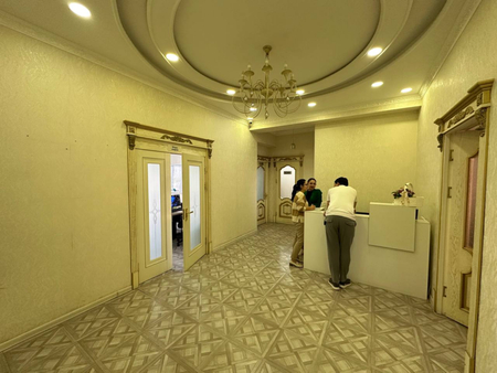 Аренда под офис 2-этаж 130кв.м ор: БЦ Sahara