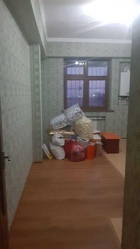 Olmazor tumani, Nurafshon ko'chasida 1 xonali uy sotiladi.