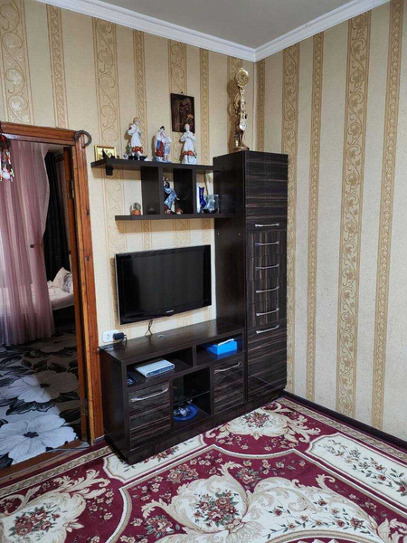 Продам 3/3/4 балкон 1,5х6 Чиланзар 15