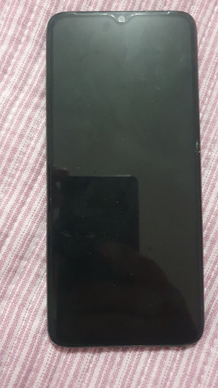 Honor x6a 4/128 сотилади